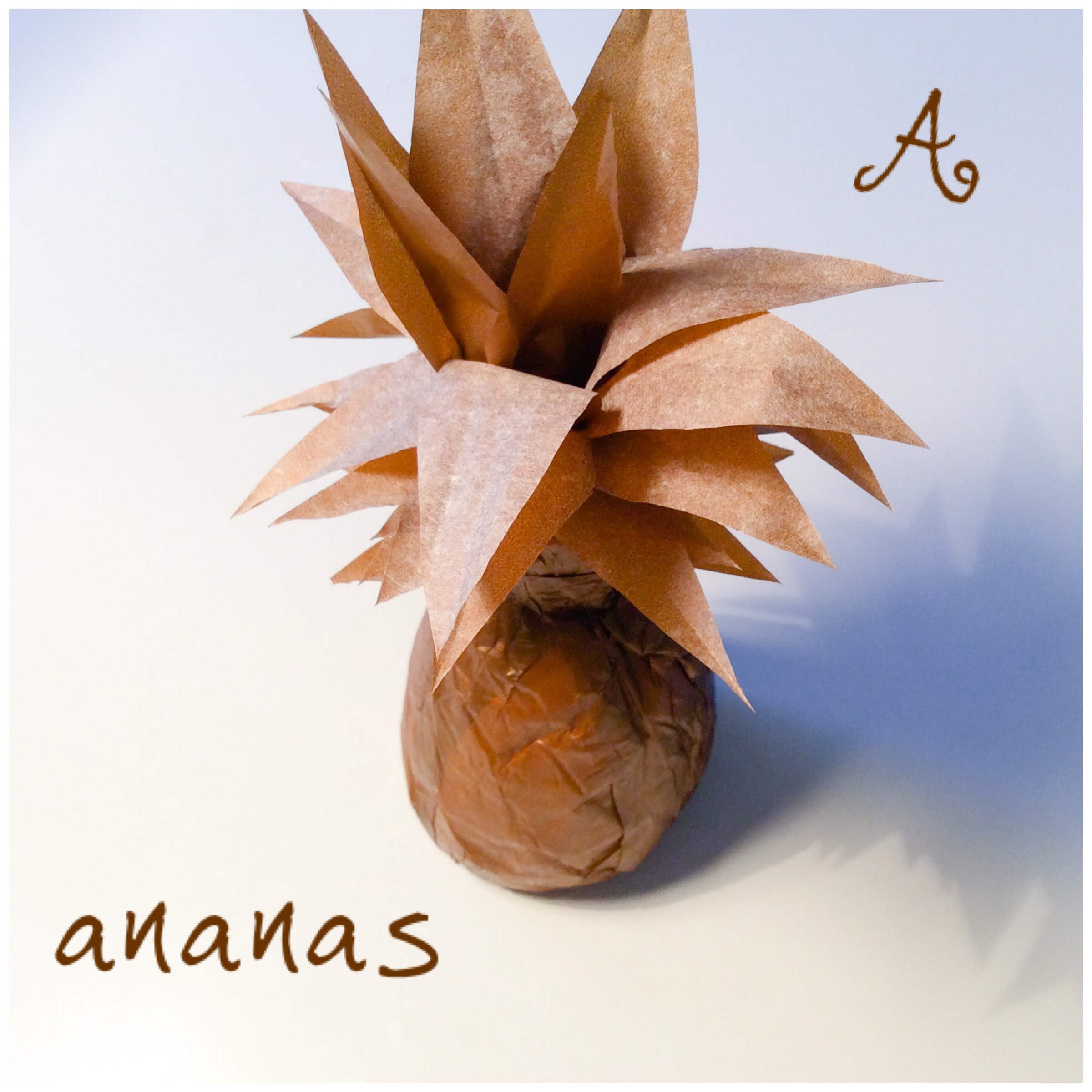 Paper craft fruit in french. A comme ananas. – OMIKSE